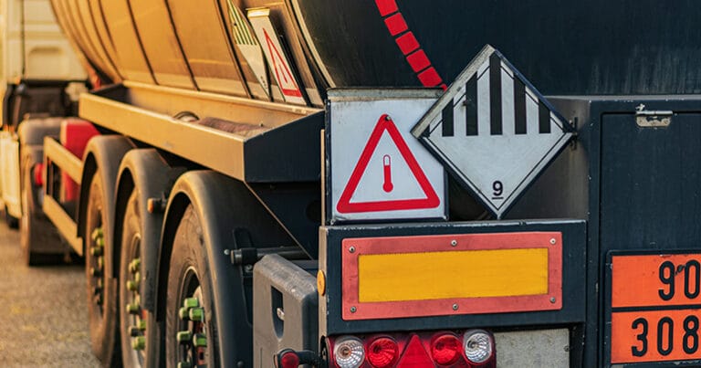 How to streamline your freight shipping paperwork | MachShip